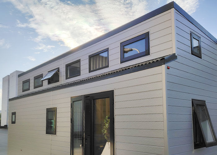 AS/NZS Standard Light Steel Prefab Tiny House On Wheels For Comfortable ...