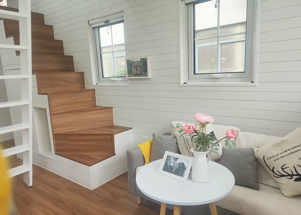 Tiny Homes On Wheels Under $50K Luxury Modular Tiny Houses With Llight ...